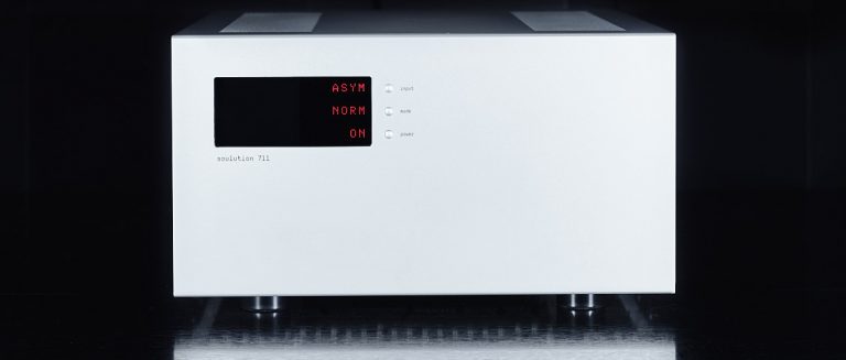 soulution 711 stereo amplifier